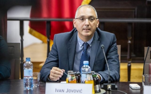 IVAN JOVOVIĆ-NOVO POGLAVLJE U ISTORIJI MATICE CRNOGORSKE – BHDINFODESK